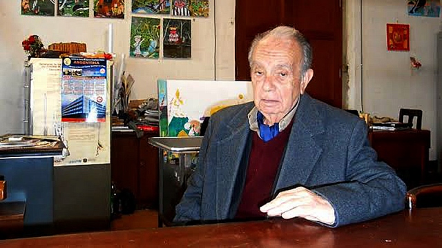 Falleció Pablo Macera, el historiador que criticó la República peruana ...