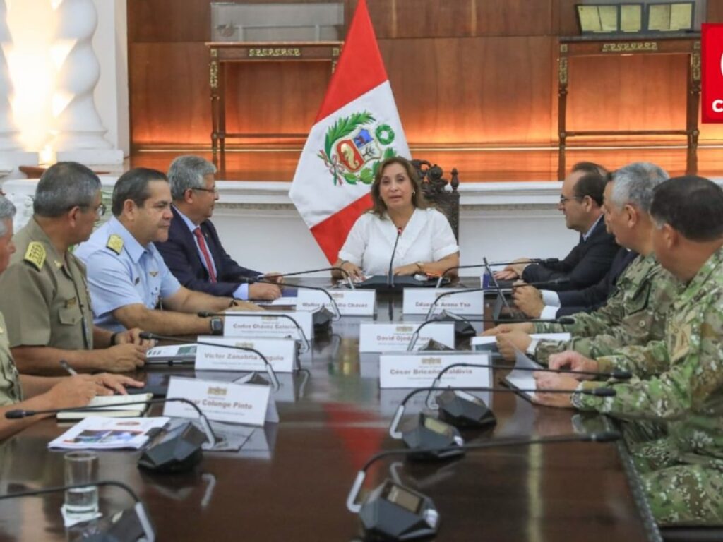 La autoridad inerme - Reina de la Selva