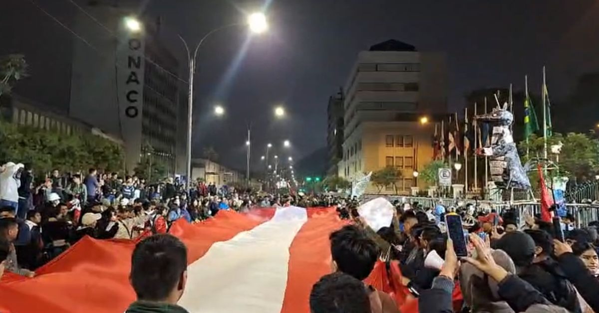 Democracia corrompida, Constitución vejada e Insurgencia ninguneada ...