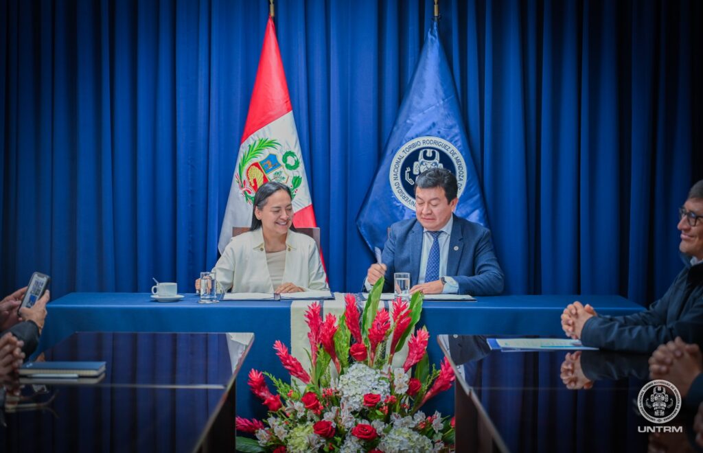 UNTRM HACE HISTORIA: primera universidad del Perú con frecuencia radial ...